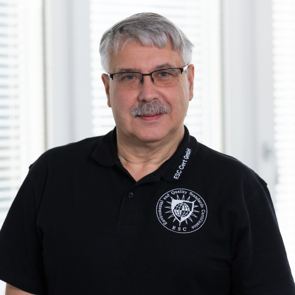 Über unser Unternehmen | ESC Cert GmbH